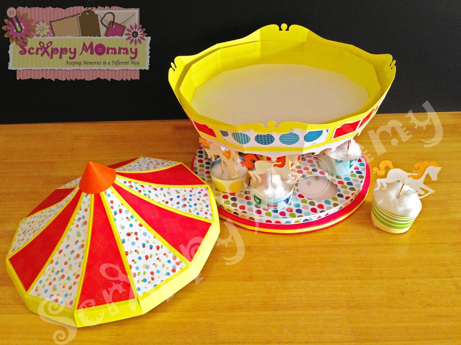 Scrappy Mommy: 3d Carousel