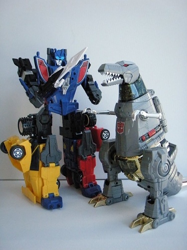 Heroic Decepticon: Transformers Victory, C-323: Road Caesar giftset