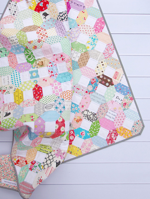 Red Pepper Quilts: Kansas Dugout Quilt - A Finished Quilt