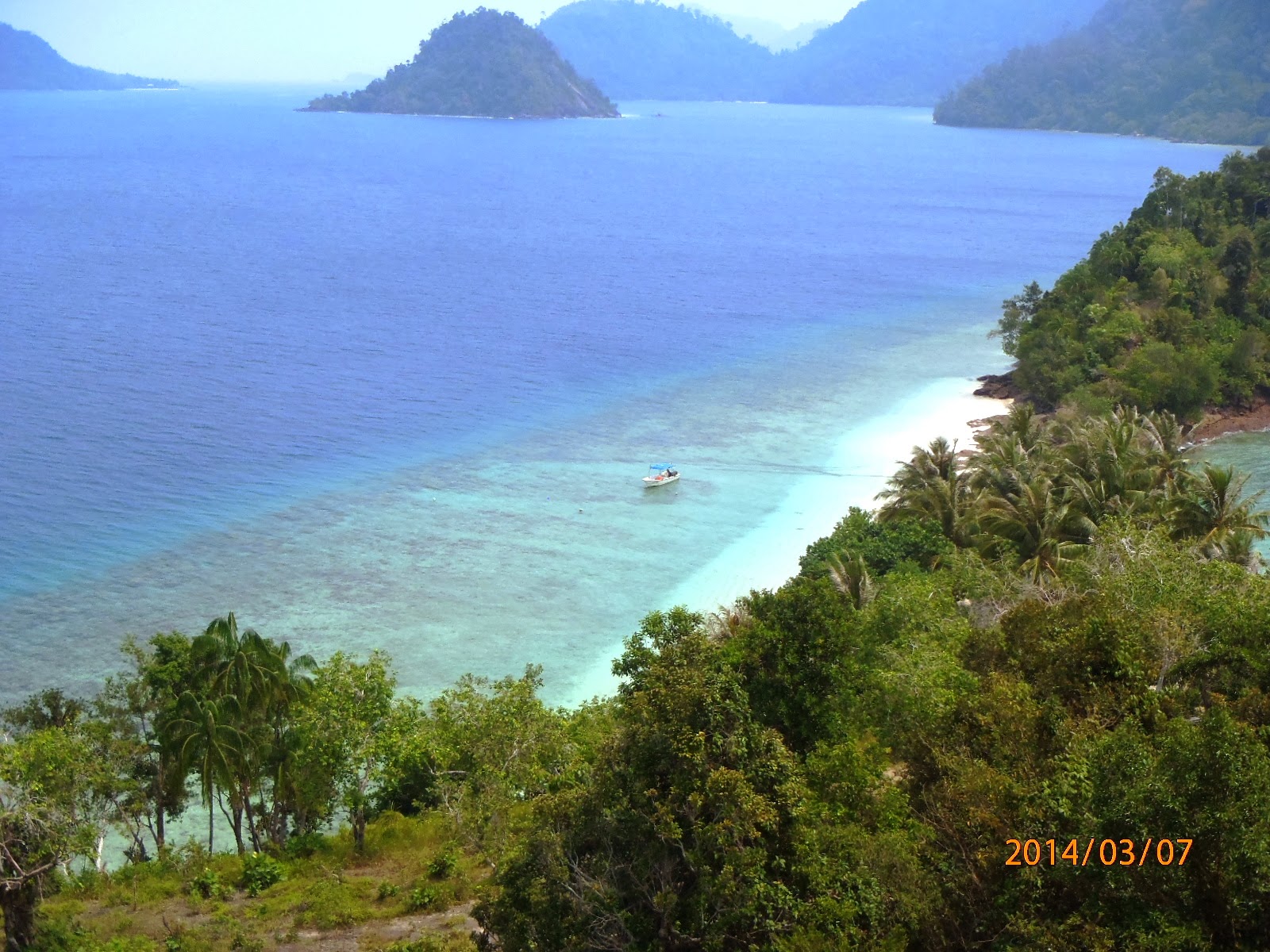 PASUMPAHAN ISLAND - Sumatra Discovery