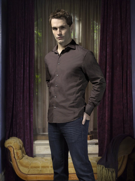 Paranormal Pop Culture: Sam Witwer on 'Being Human,' a vampire - and ...