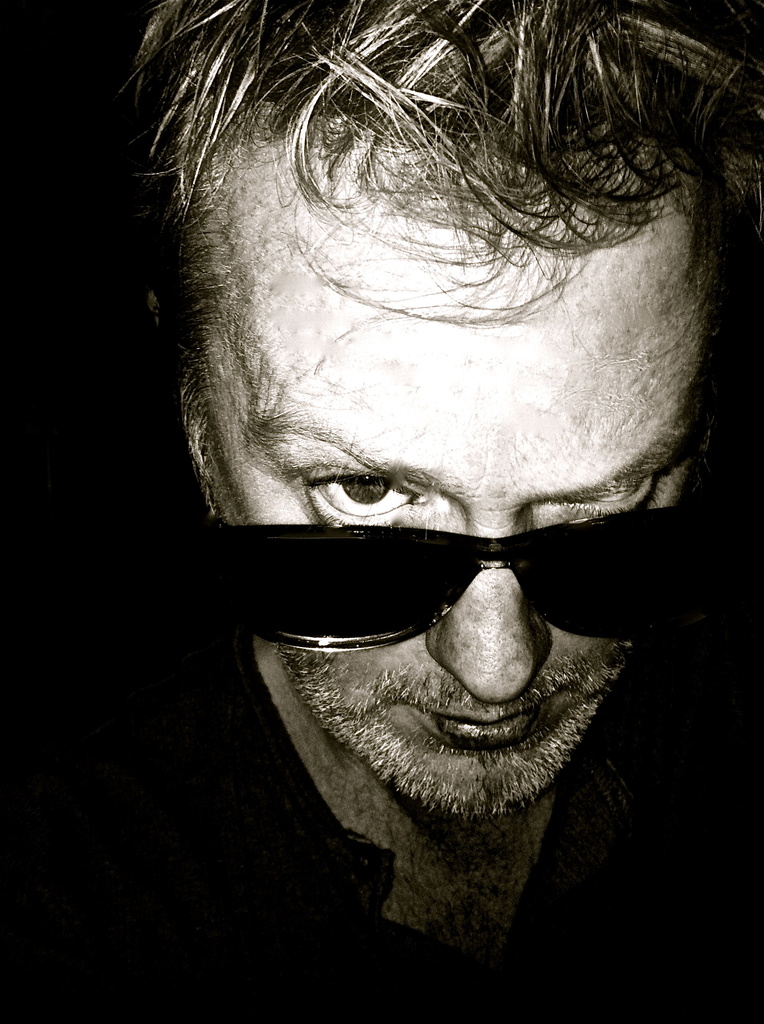 INTERVIEW: Stephen Jones Talks About Black Reindeer, Babybird And The ...