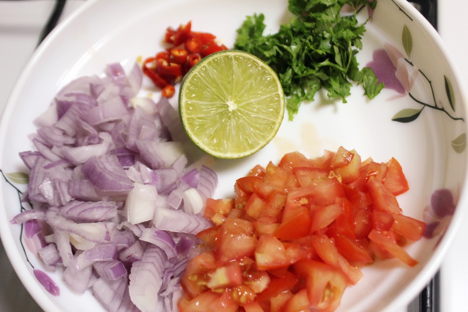 Bethica's Kitchen Flavours: Ragda Samosa Chaat - Savoury Street Snack