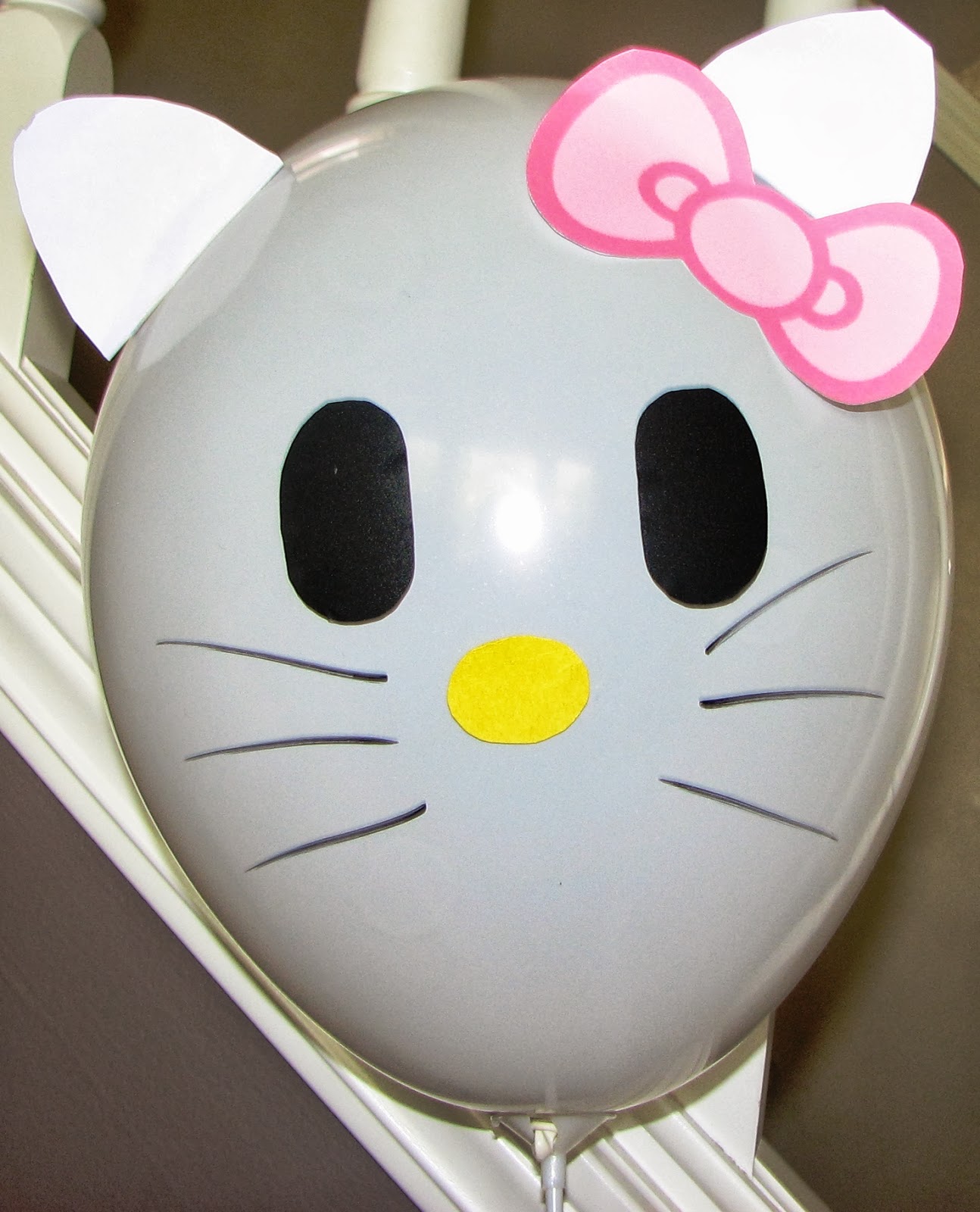 Utopia Party Decor: *** Hello Kitty Balloons