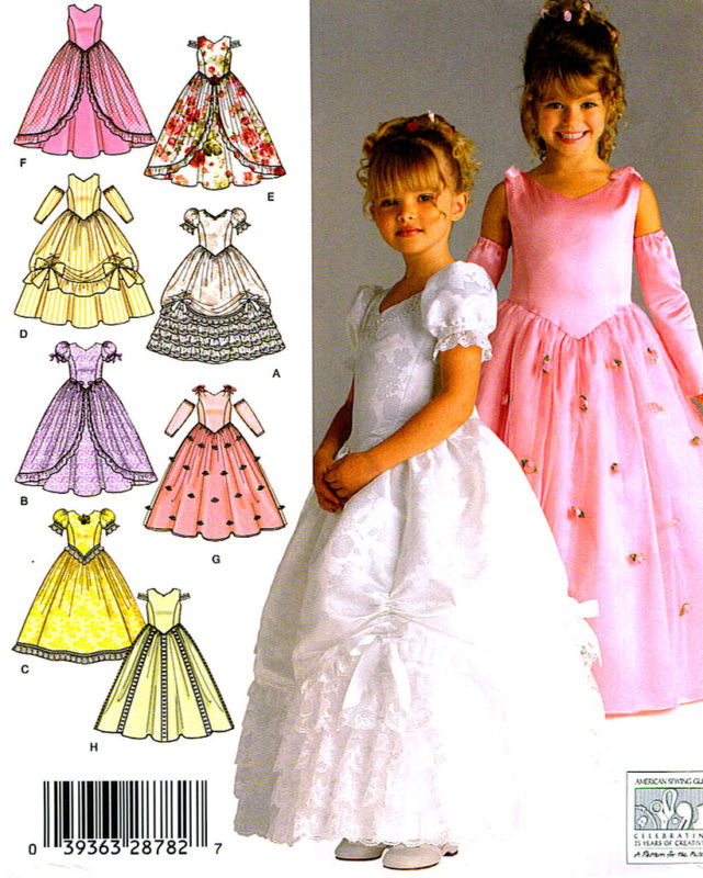 Life in The Dollhouse: Miss Blues first beauty pageant!