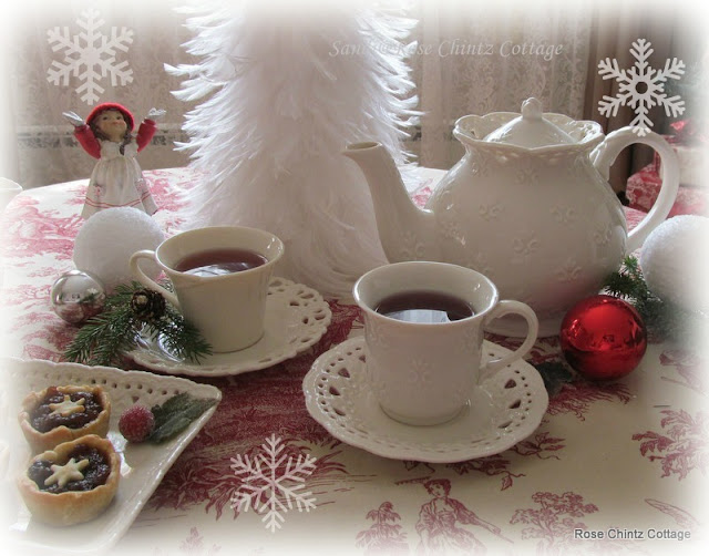 Rose Chintz Cottage: First Christmas Tea in December