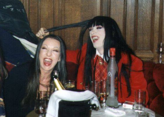 Ma vie je n'en ai qu'une et je la veux . A ma manière ....