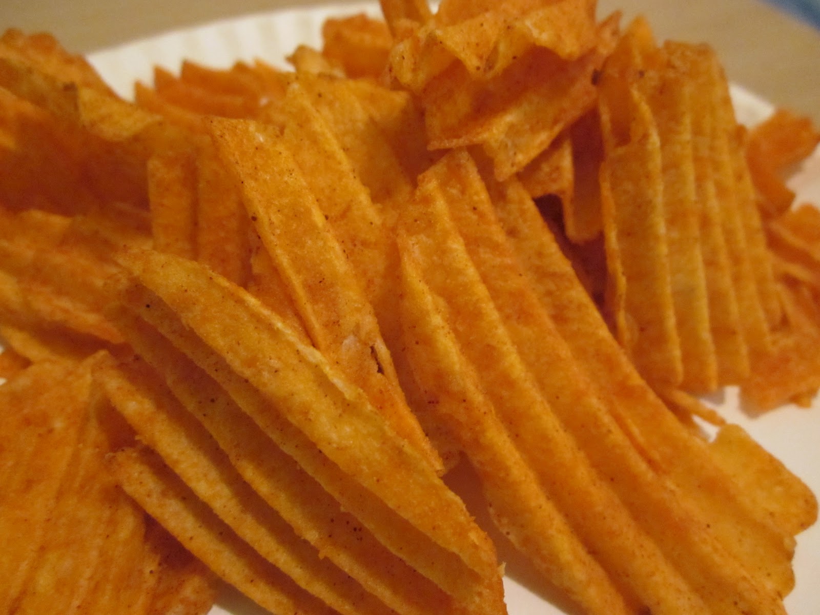 Strange Chips: Ruffles Ultimate Sweet & Smokin' BBQ