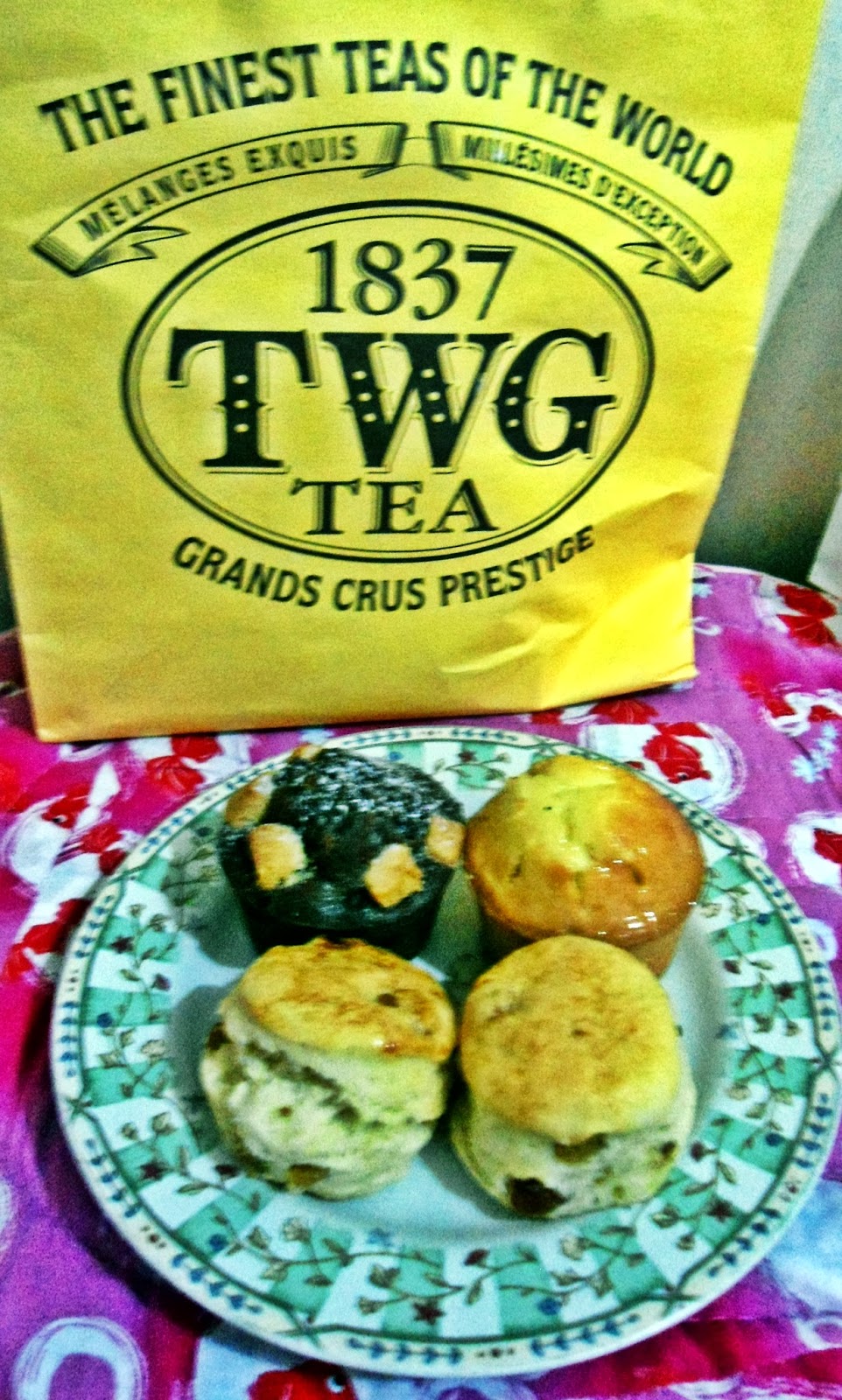 A Thoughtful Spot: TWG Tea cake, Muffin and Scones....