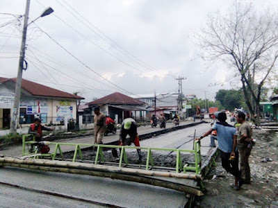 Pembetonan Jalan Titi Pahlawan Simpangkator Tidak Gunakan Besi Tikar ...