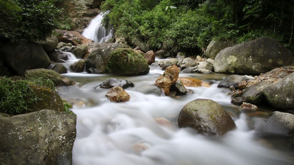 Curug Kembar, Curug Hordeng dan Curug Ciburial: Sebuah Perjalanan yang ...