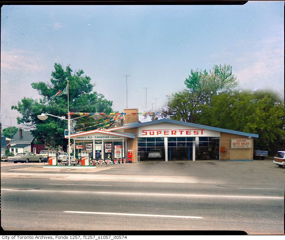 lost toronto: Super Test Gas Station Mash