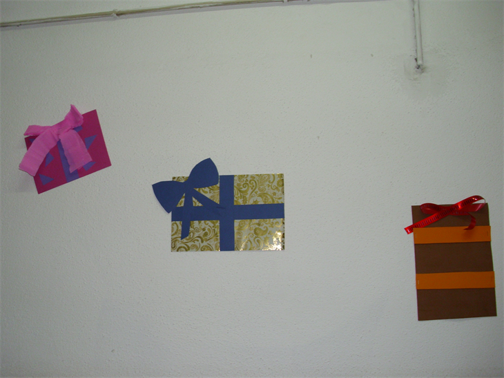 QUOD ERAT - Externato Flor do Campo: NOS CORREDORES...