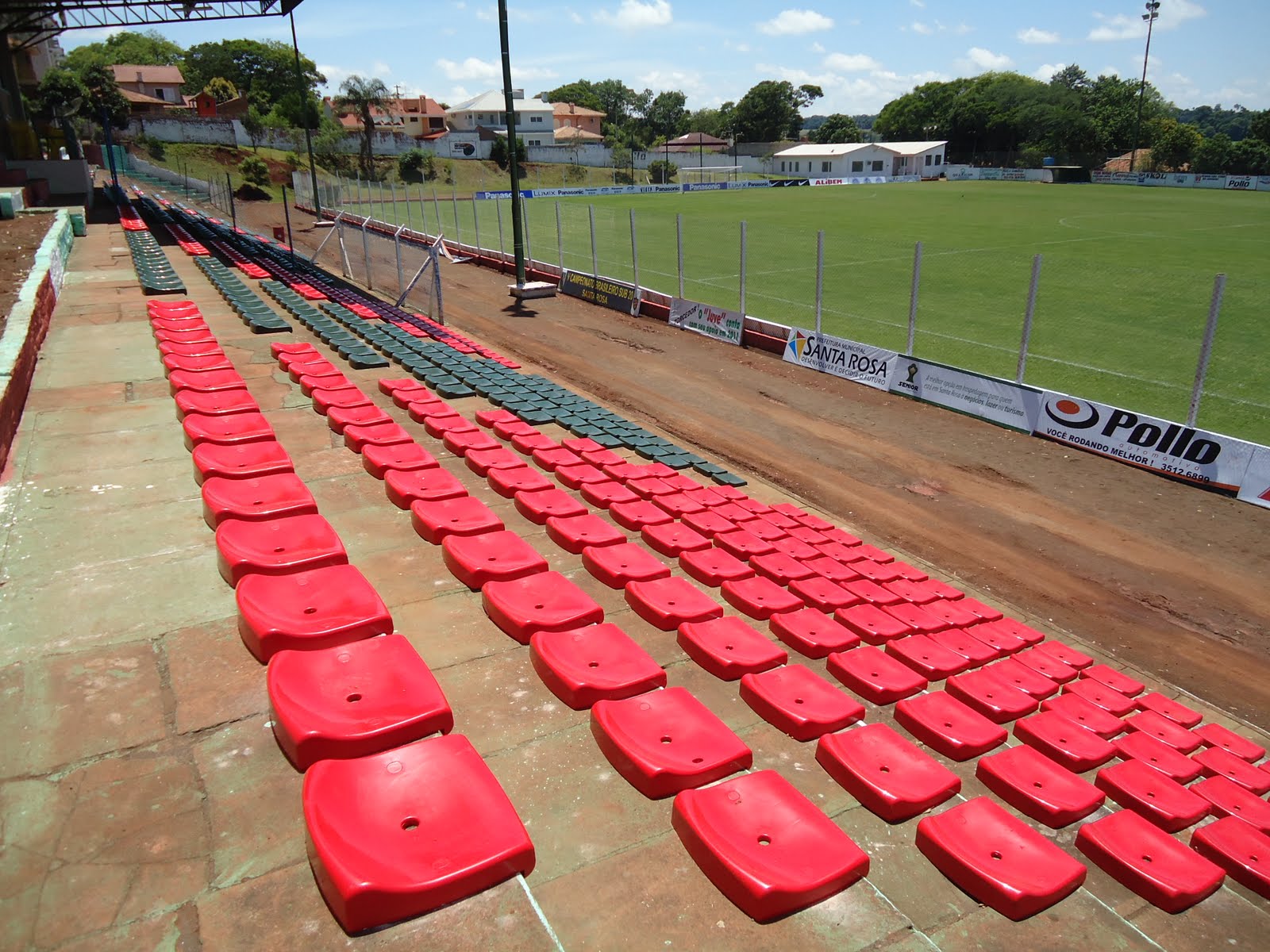 A ENCICLOPÉDIA DO FUTEBOL DE SANTA ROSA: Estádio
