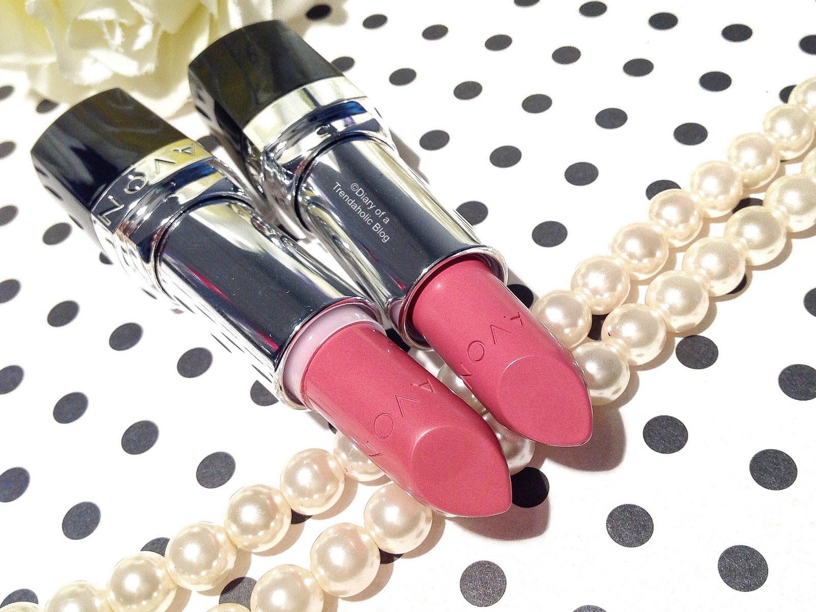 Diary of a Trendaholic : Avon True Color Nourishing Lipstick Review