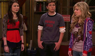 Shudder - definition and meaning with pictures | Picture Dictionary & Books