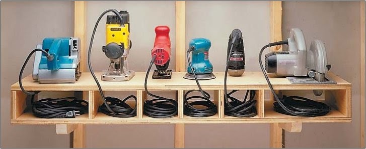 World Of Wood: Tool Shelf