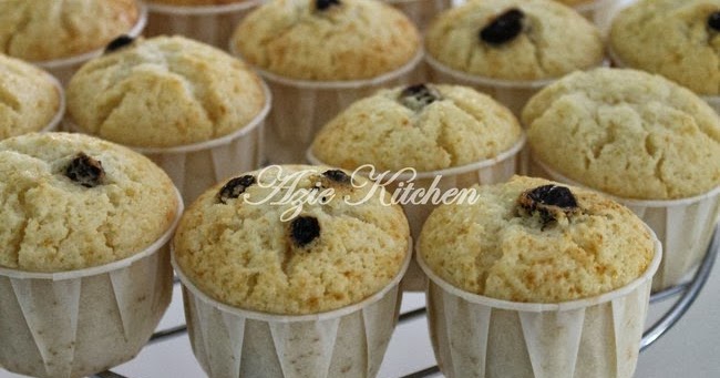 Muffin Vanilla Dengan Kismis - Azie Kitchen