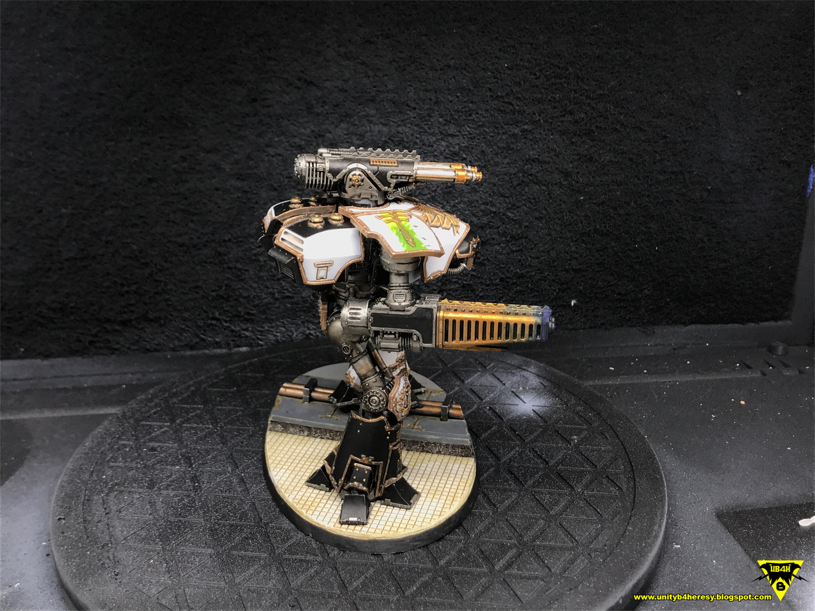 Adeptus Titanicus - Legio Defensor (Nova Guard) Reaver Titan