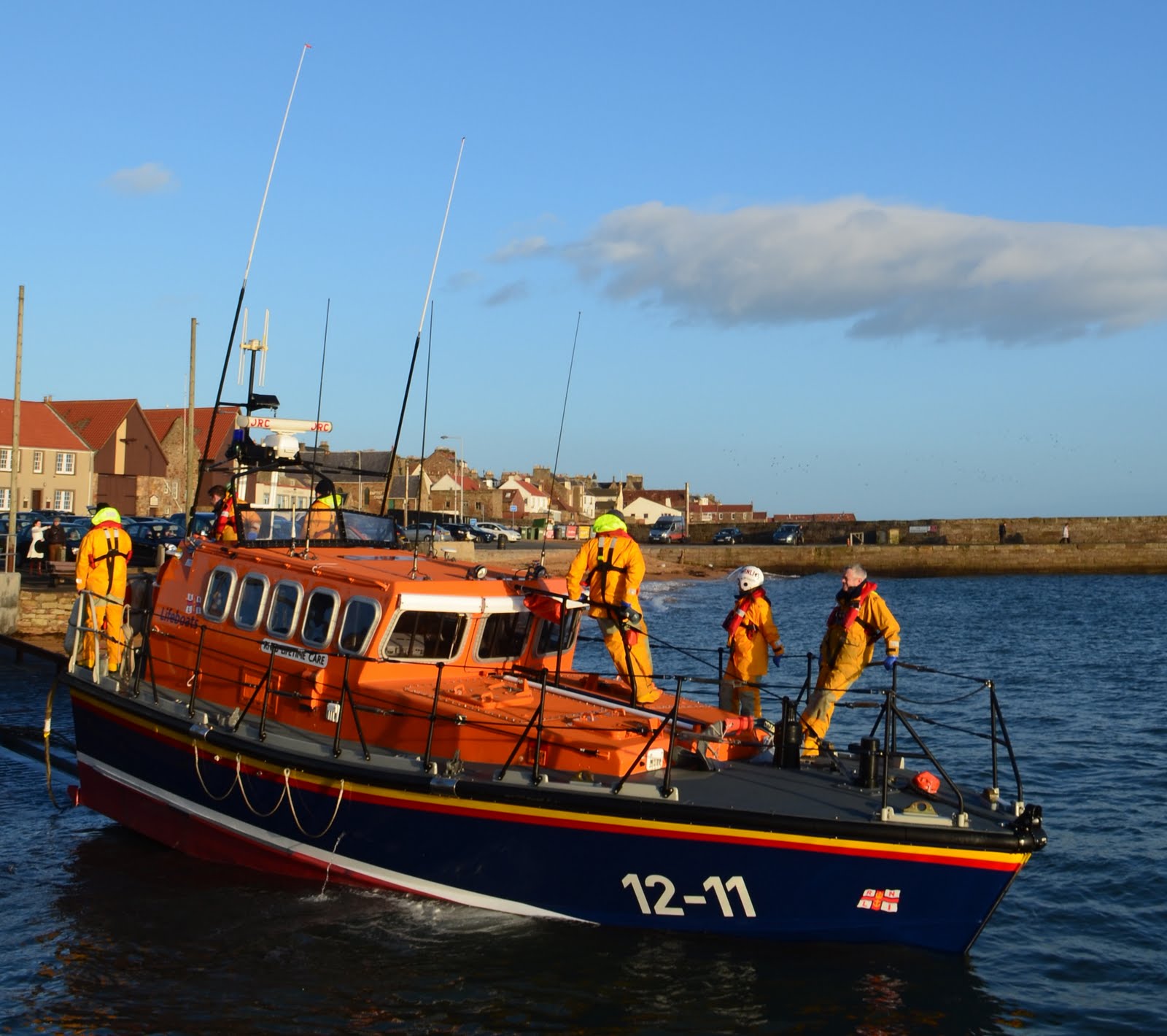 Tour Scotland: Tour Scotland Video Photographs Kingdom Of Fife Lifeboat ...