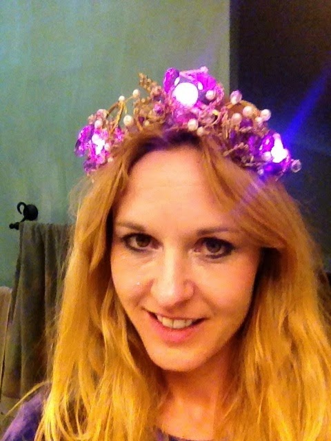 Fire Pixie Happenings: Glimmer the Mermaid -- New tail creation and show offering