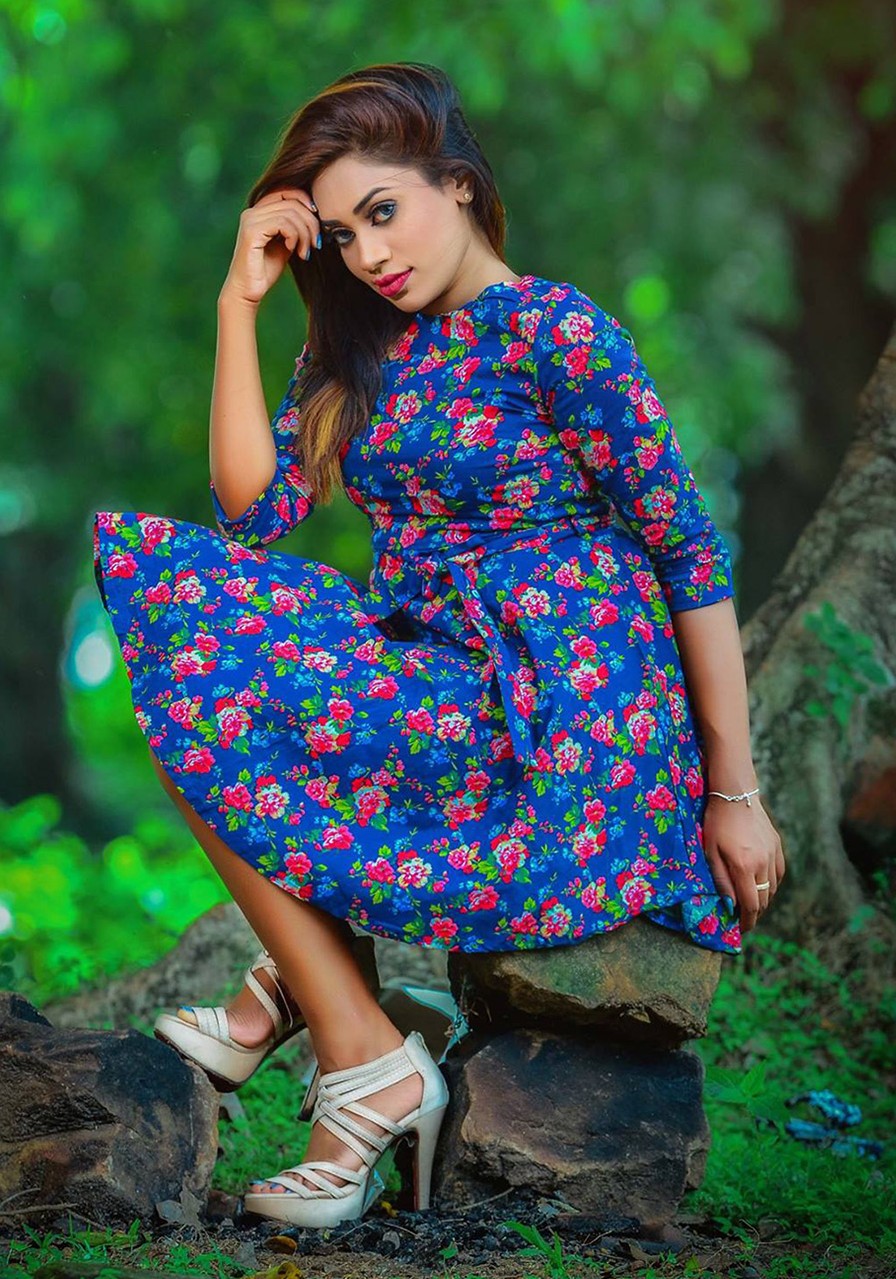 Dewani Inima Thameera - Model Nethu Rashmika in Forest Shooting ...
