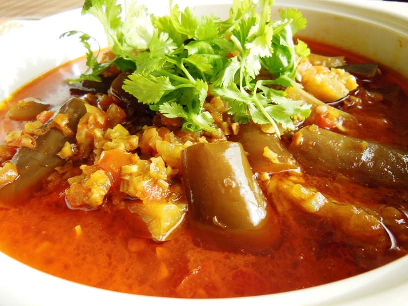 Chumkie's Kitchen : Burmese Stewed Eggplant - Khayan Thee Hin
