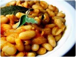 Recetas de mi pueblo y más.: JUDÍAS CON REFRITO