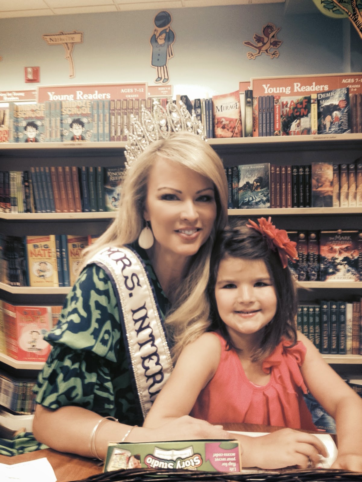 Barnes & Noble Celeb Reader