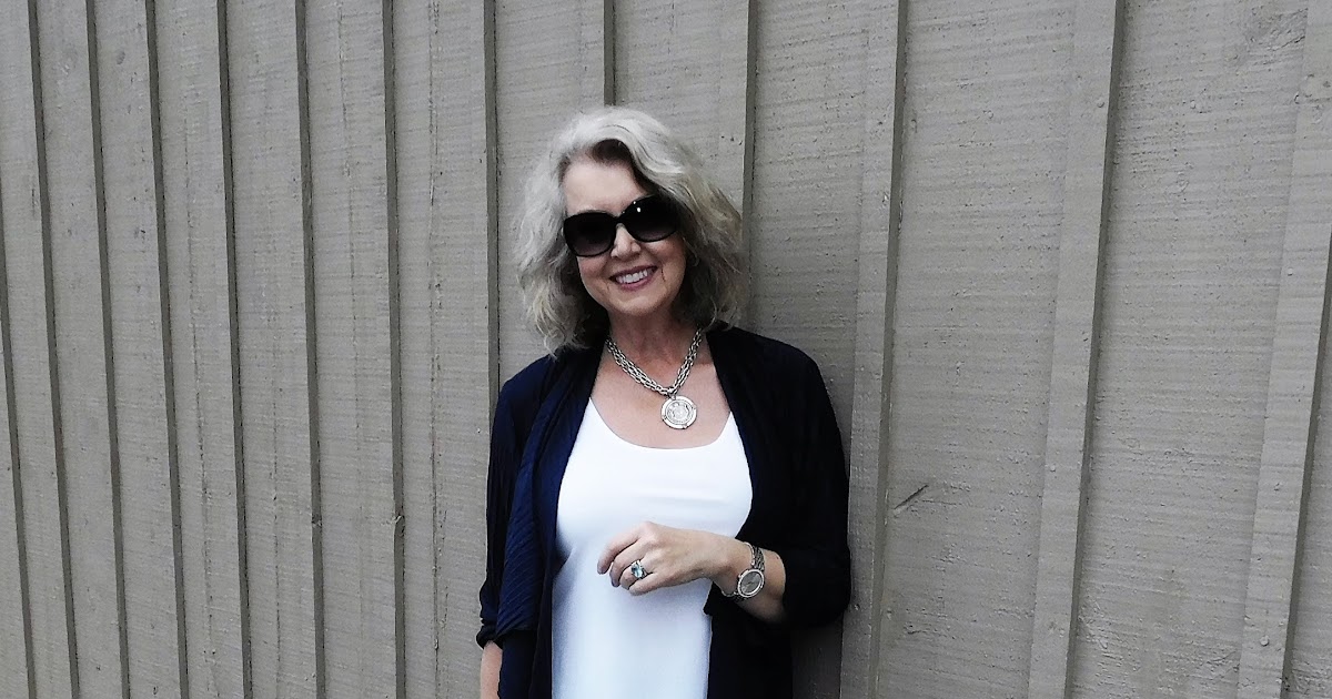 Fifty, not Frumpy: To Necklace or Not