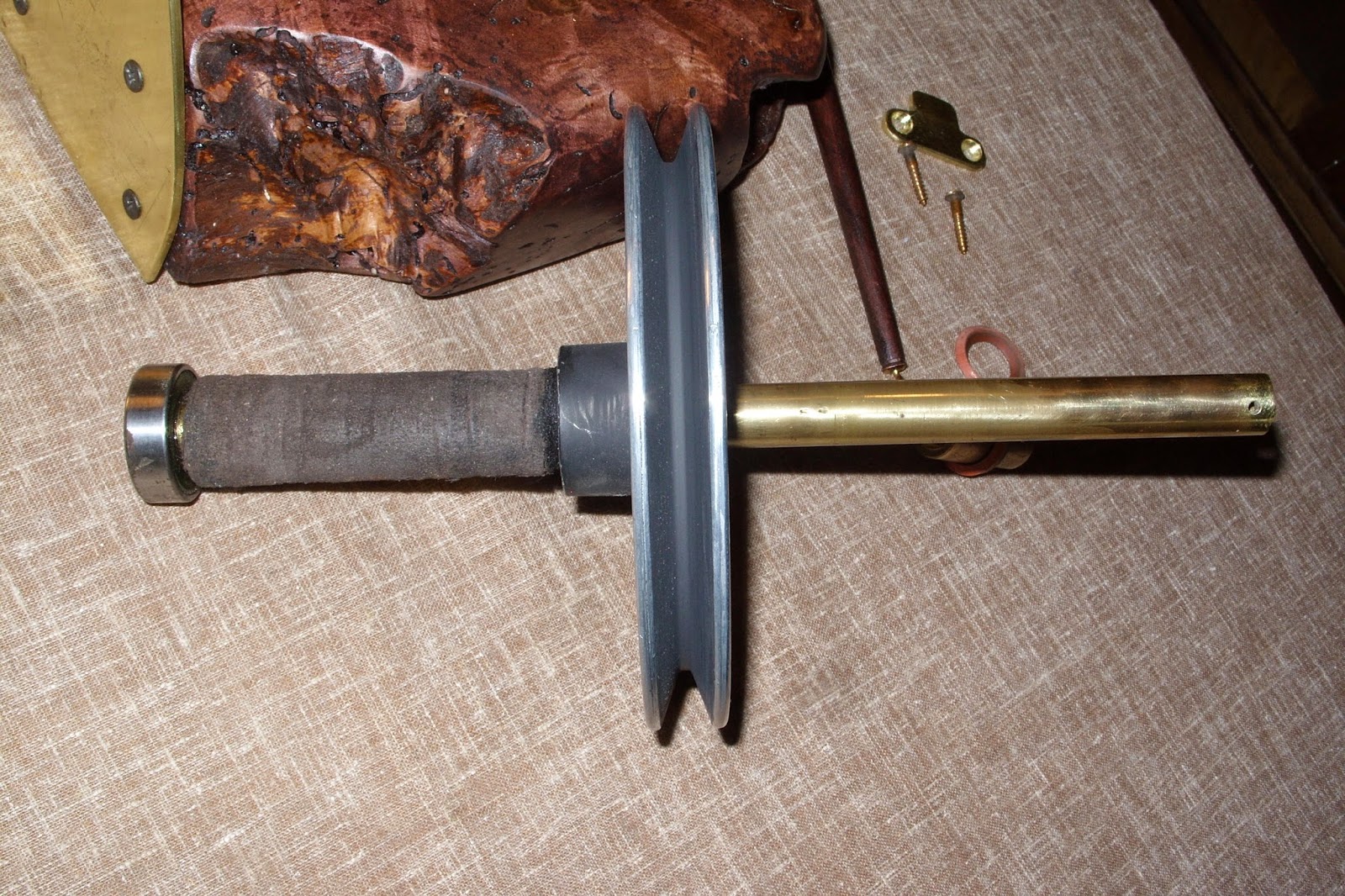 Forest House Farm: Kick Spindle and Yarn Bowl