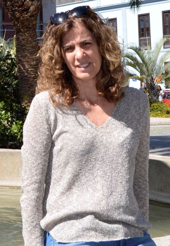 Editorial - Escritura entre las Nubes: Isabel Afonso Peraza