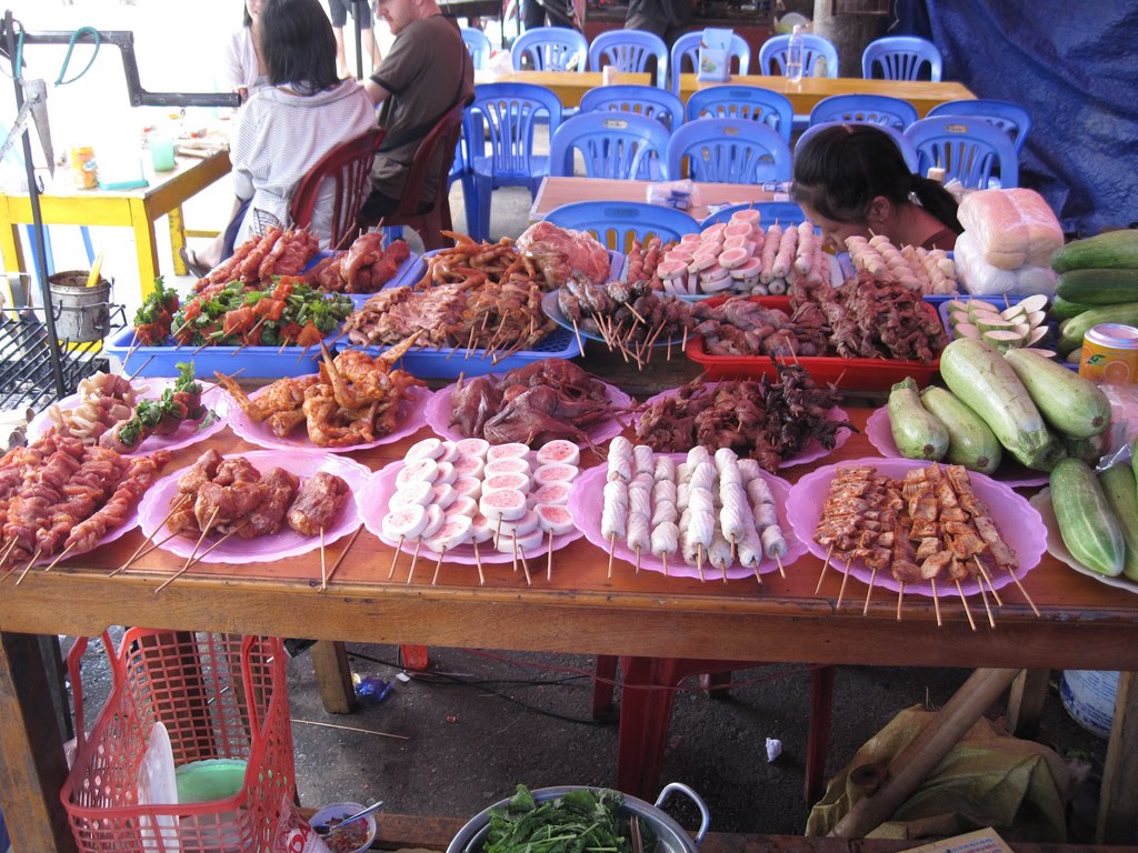 Treasures of Vietnam: Where you eat in Sapa:Restaurants and your reviews