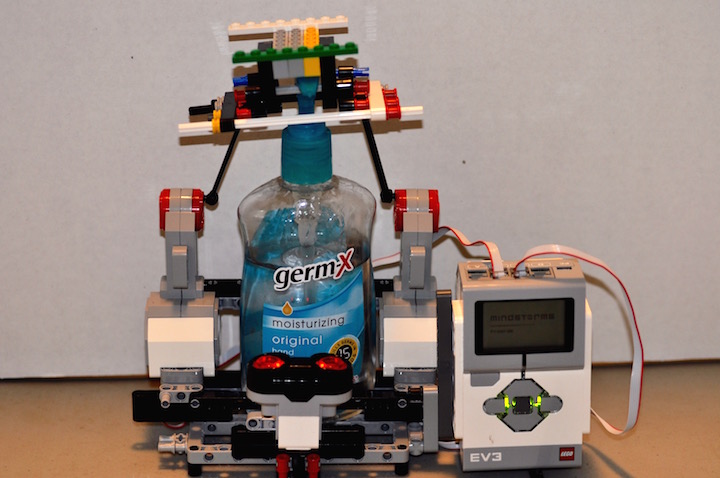 Knights of Bots: EV3 Hand Sanitizer Dispenser