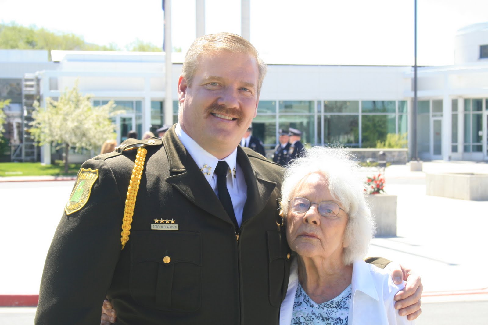 Davis County Sheriff's Office: Davis County Officer Memorial