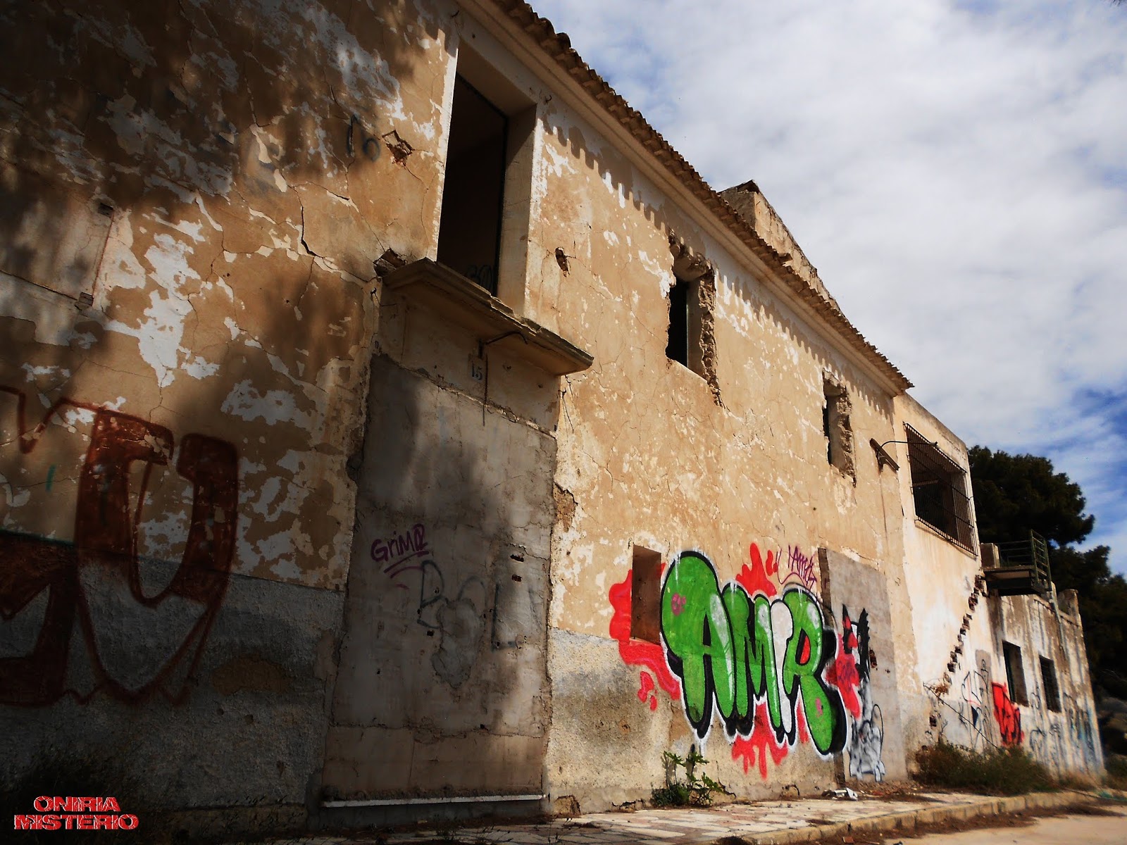 FOTOGRAFÍA MISTERIOSA - LA CASONA DEL CRIMEN