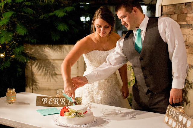Haley Hodges Photography: A Beautiful Berry Wedding Part II