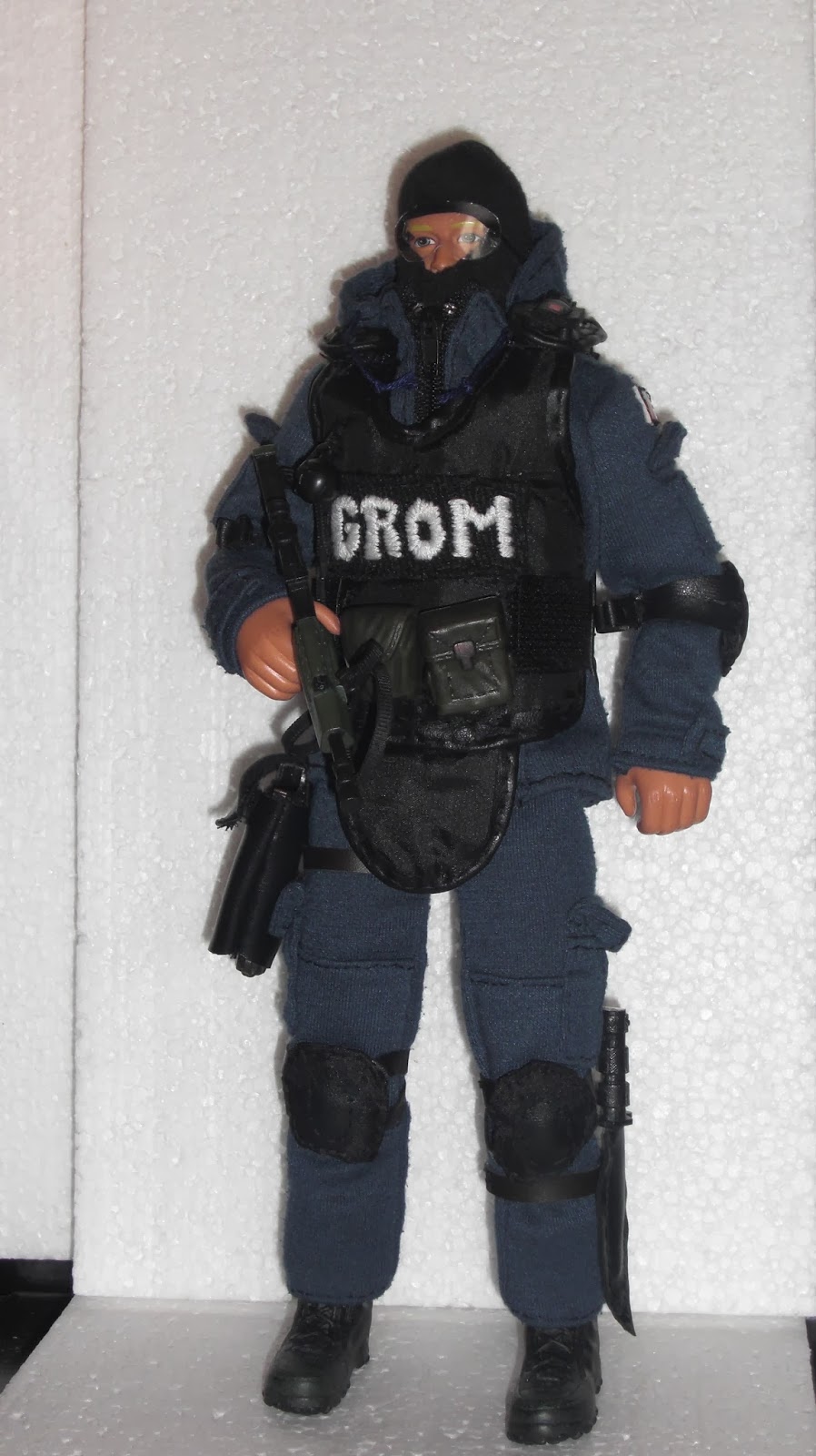 Strefa Męskich Lalek: "STREFASHION" # 4 - Mundur polskiej jednostki ...