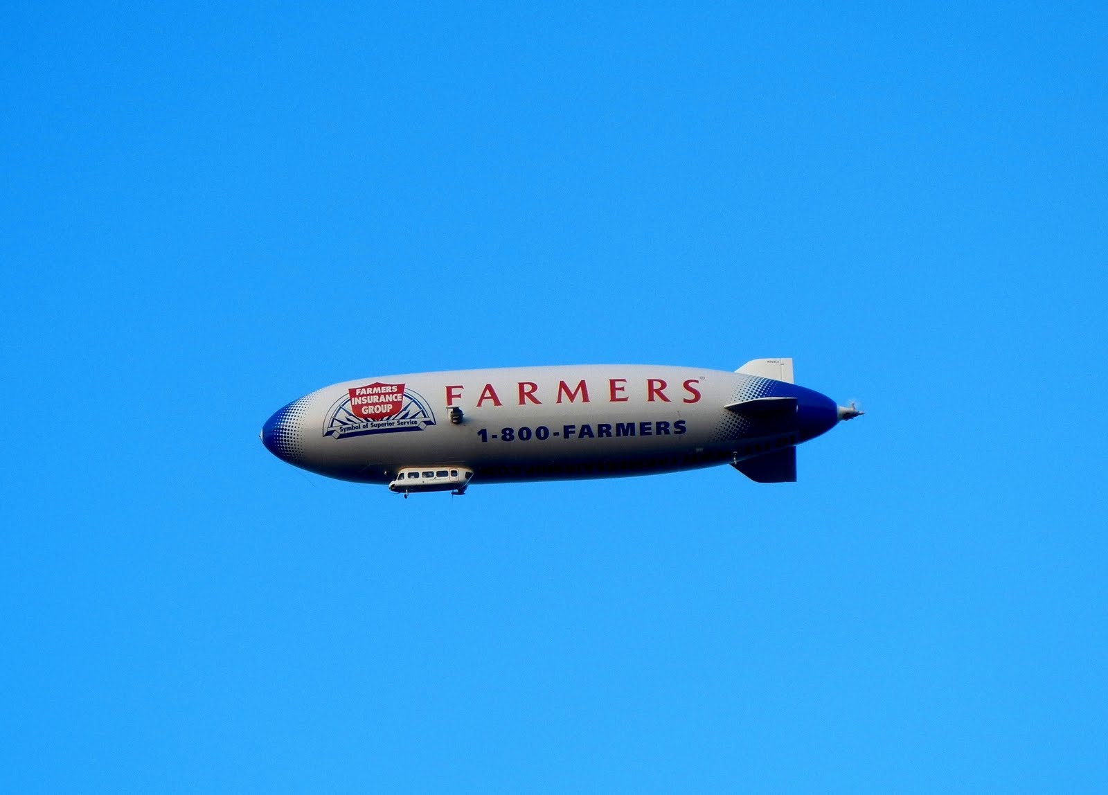 A photo, A thought............: Observation: Glimpses of blimps.........