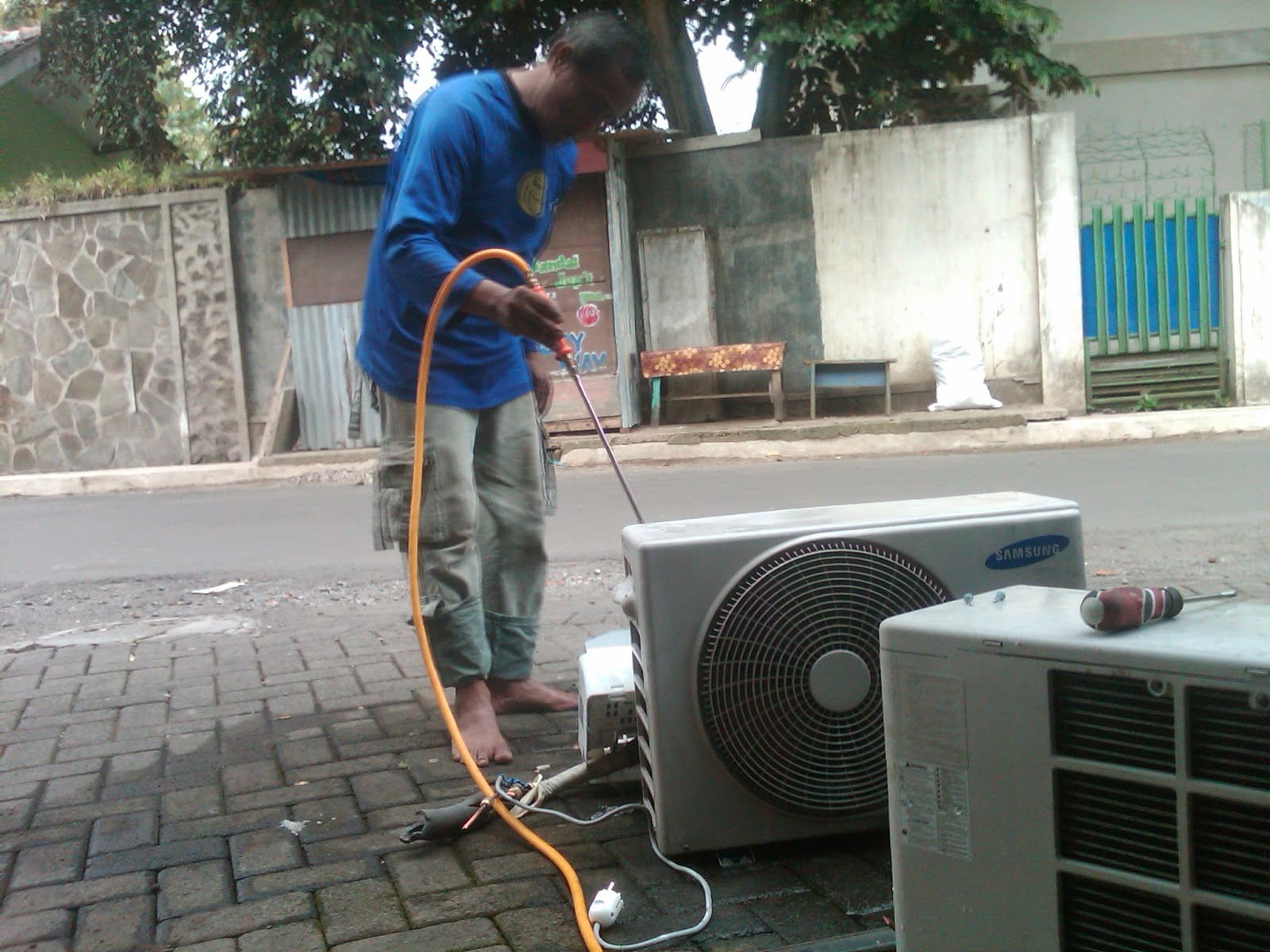 Bongkar Pasang AC Murah di Malang 085851456777 | MAESTRO TEKNIK