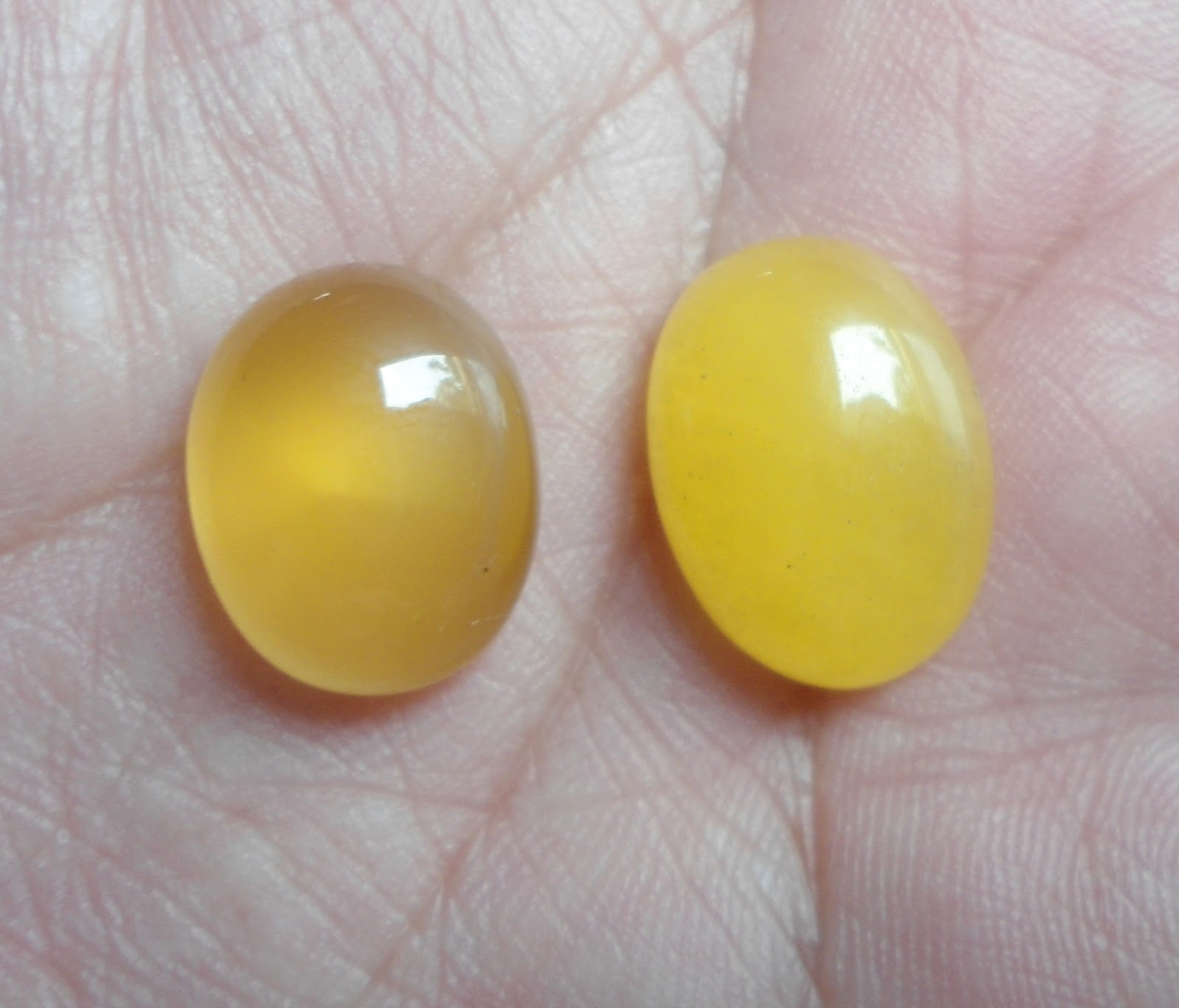 JAUHARI PERMATA: BATU PERMATA AKIK KUNING YAMAN DAN AKIK KUNING INDIA