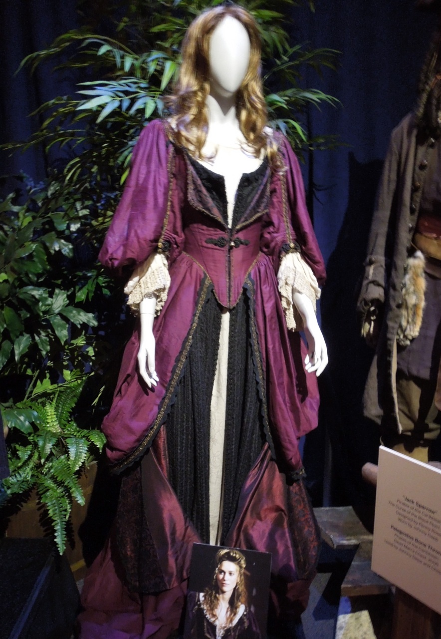 Elizabeth Swann costume worn by Keira Knightley in Pirates of the ...