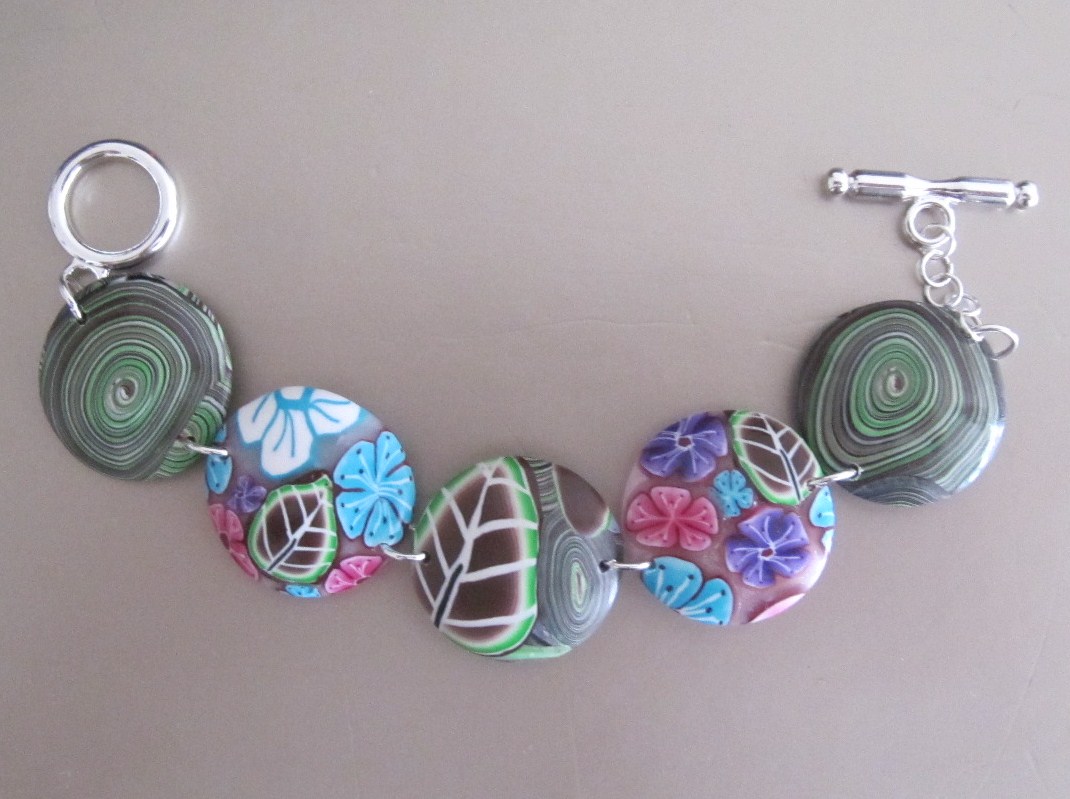 Bijoux de création en pâte fimo: Bijoux fleurs et feuilles en fimo