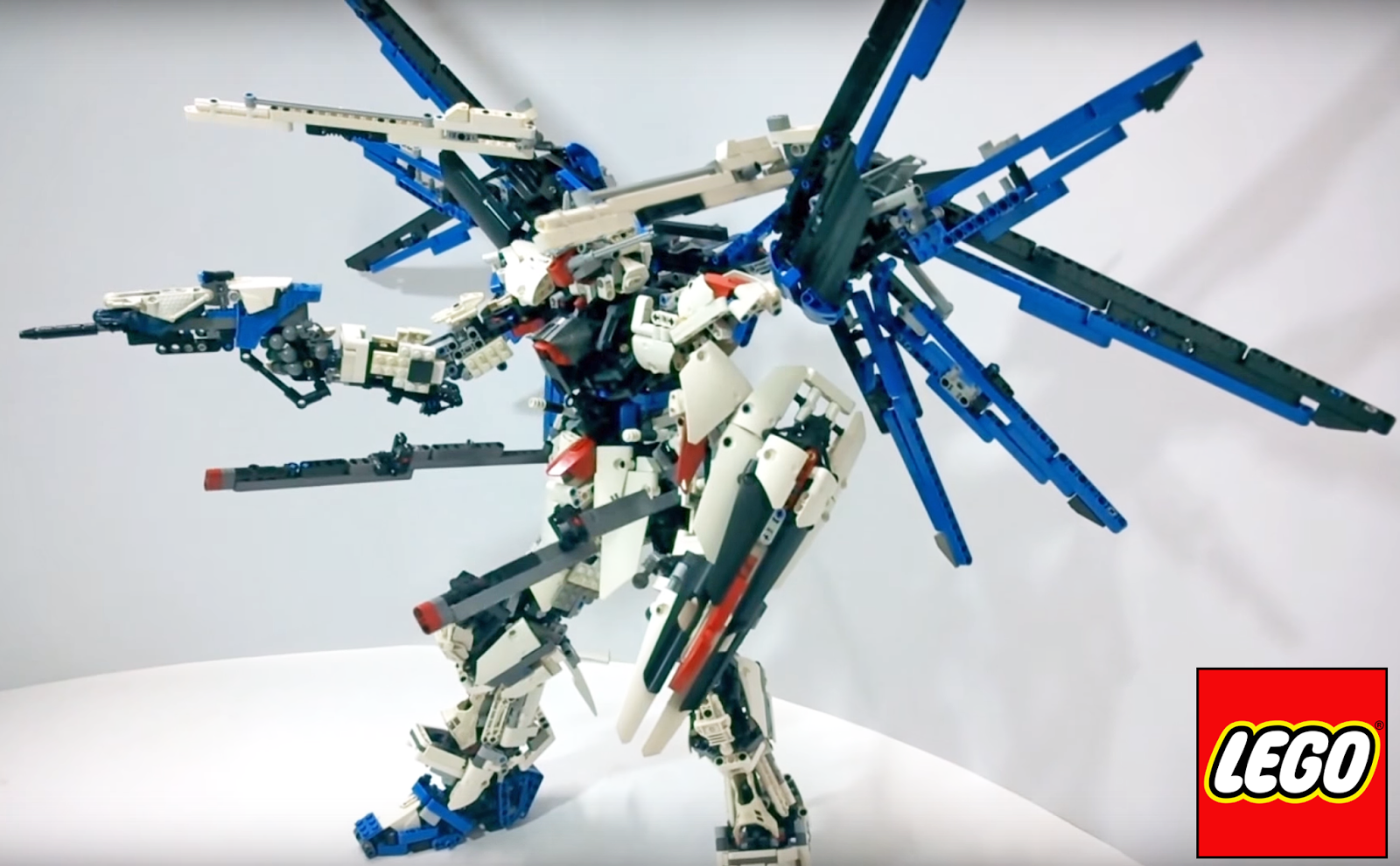 GUNDAM GUY: LEGO (MOC): ZGMF-X10A Freedom Gundam by Demon1408