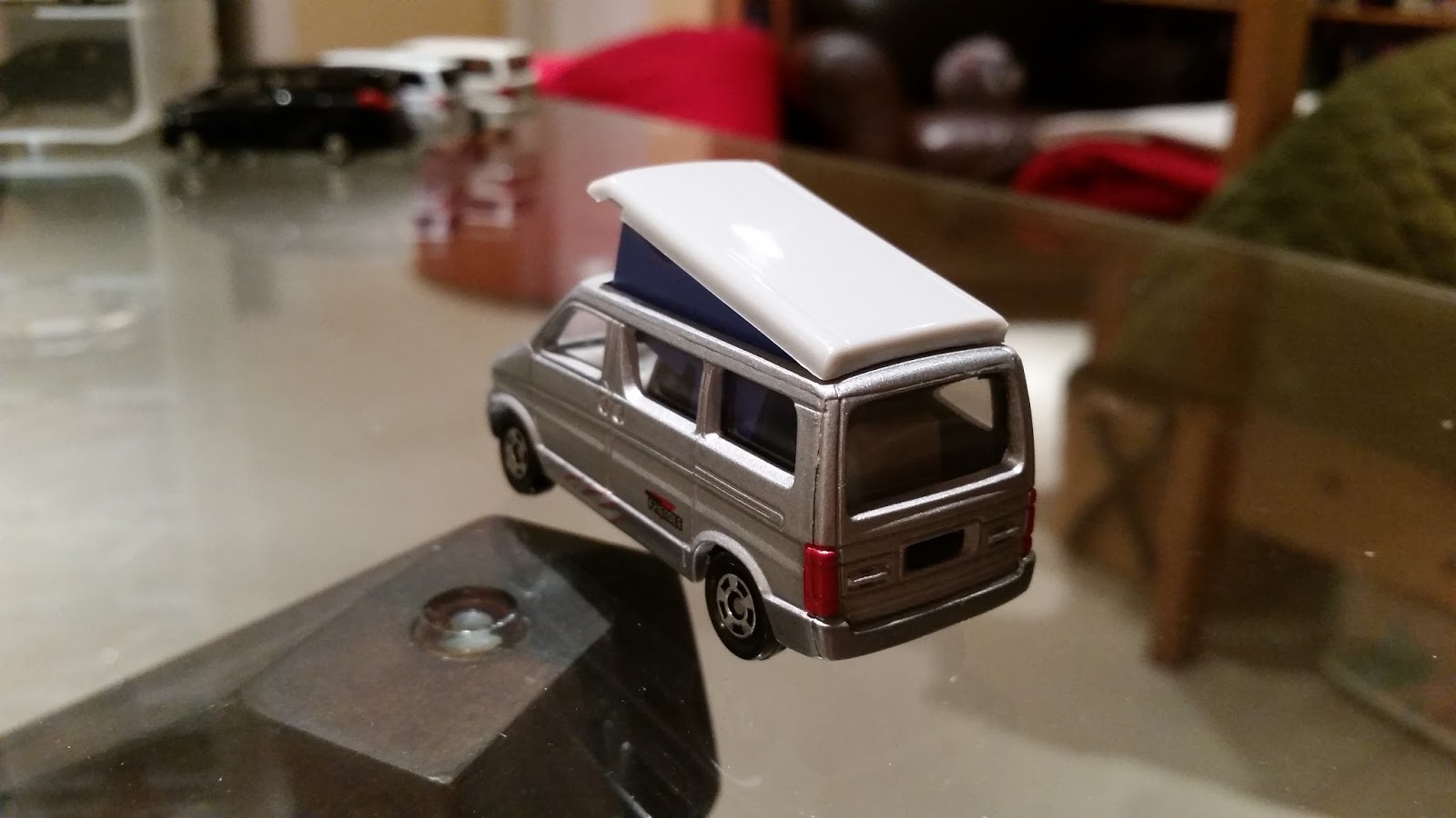 Matchbox Frenzy: (Updated photos) The dearth of Minivans in the die ...