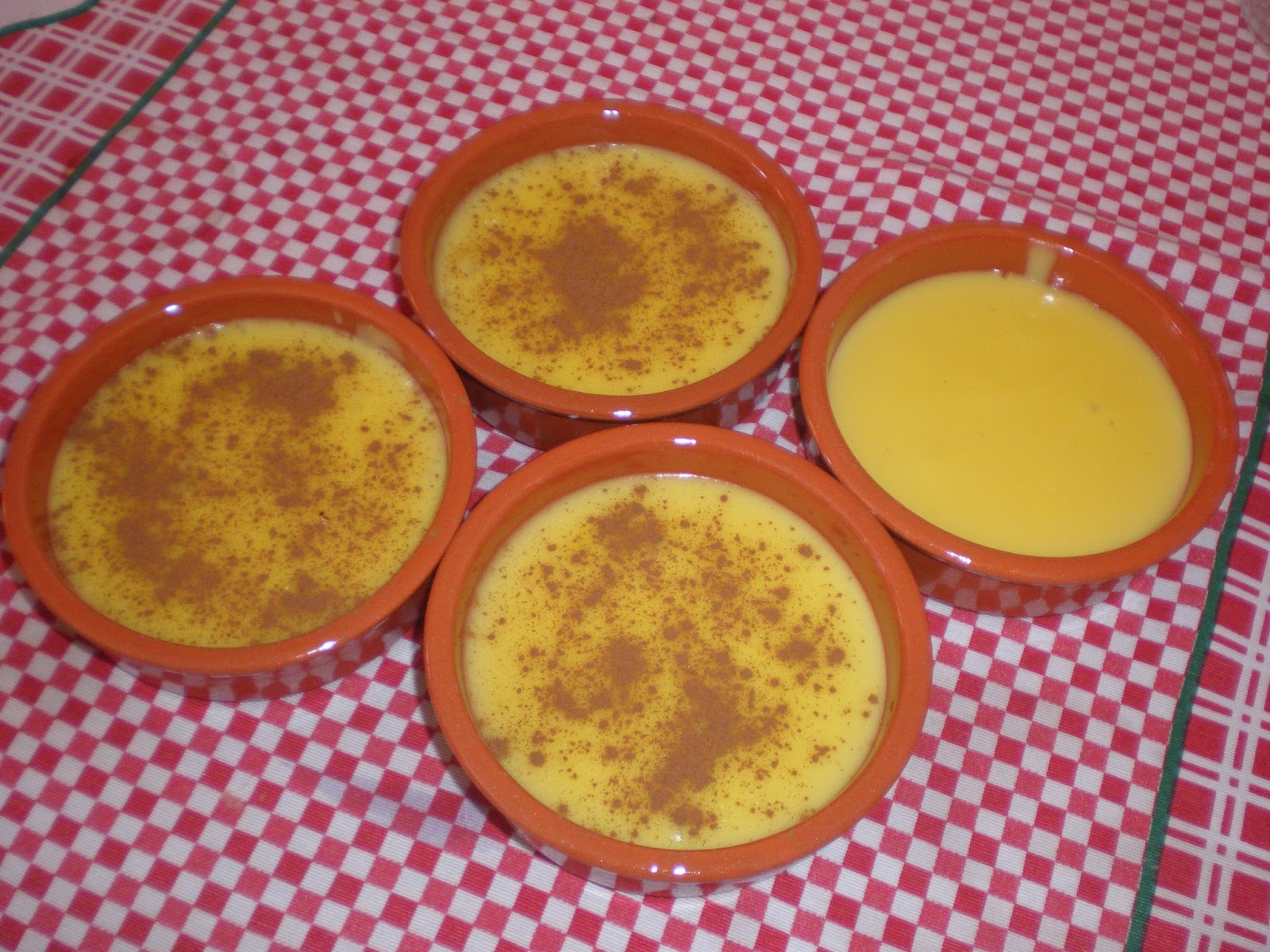 À mesa com a Katy: Doce de Custard