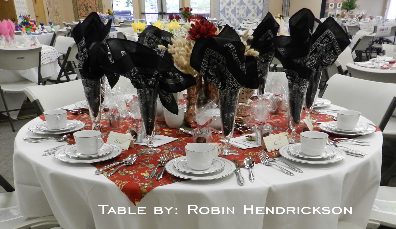 The Kitchen Catwalk: Victorian Tea - Tour of Tables