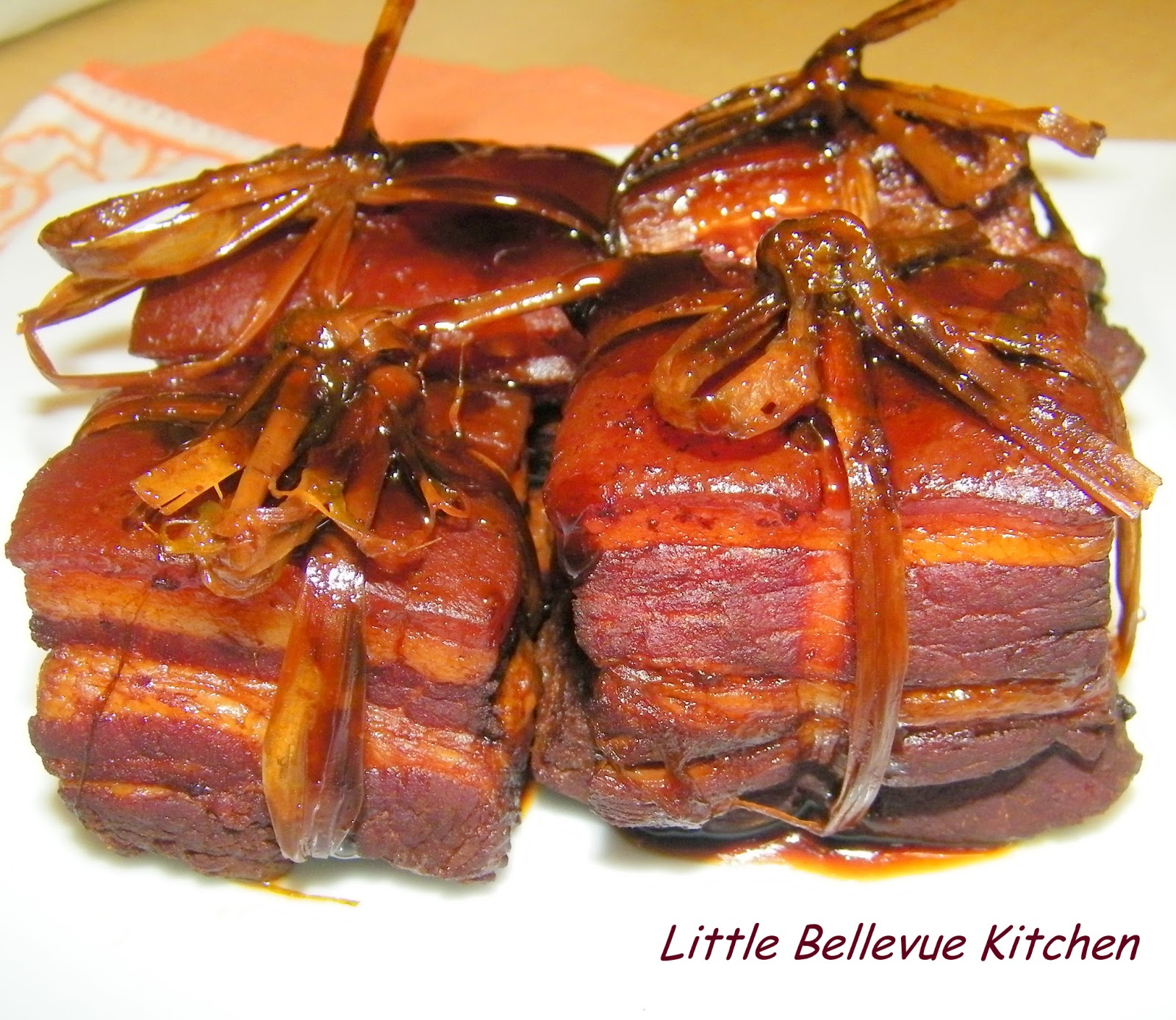 Little Bellevue Kitchen: Dong Po Rou (东坡肉)