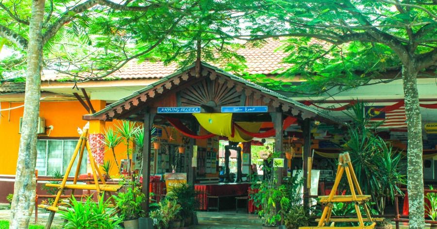 KANTIN SEKOLAH MENENGAH KEBANGSAAN BANDAR BANTING