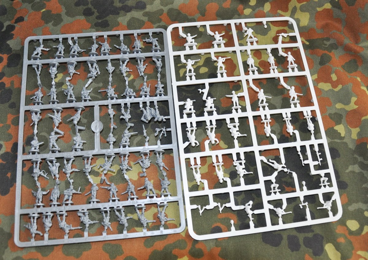 War Is the H-Word: Plastic 15 mm Infantry PSC vs Battlefront